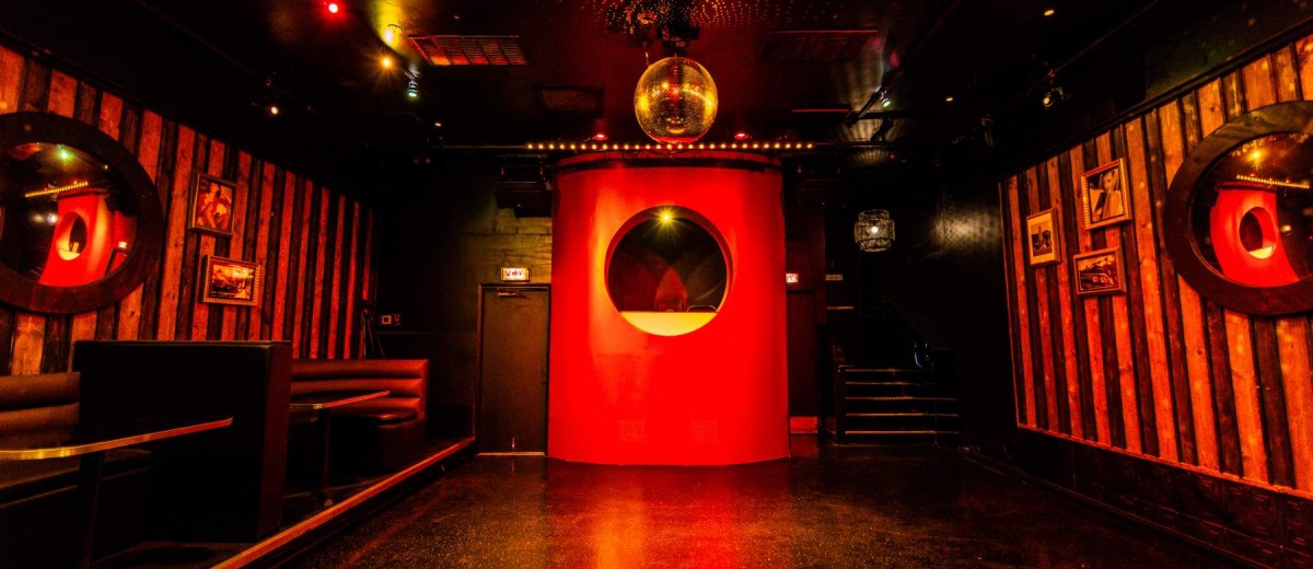 » Circle Bar on Main Street Santa Monica